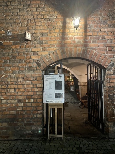 The best Pubs and Bars in Wroclaw’s Nightlife - WroclawGuide.com